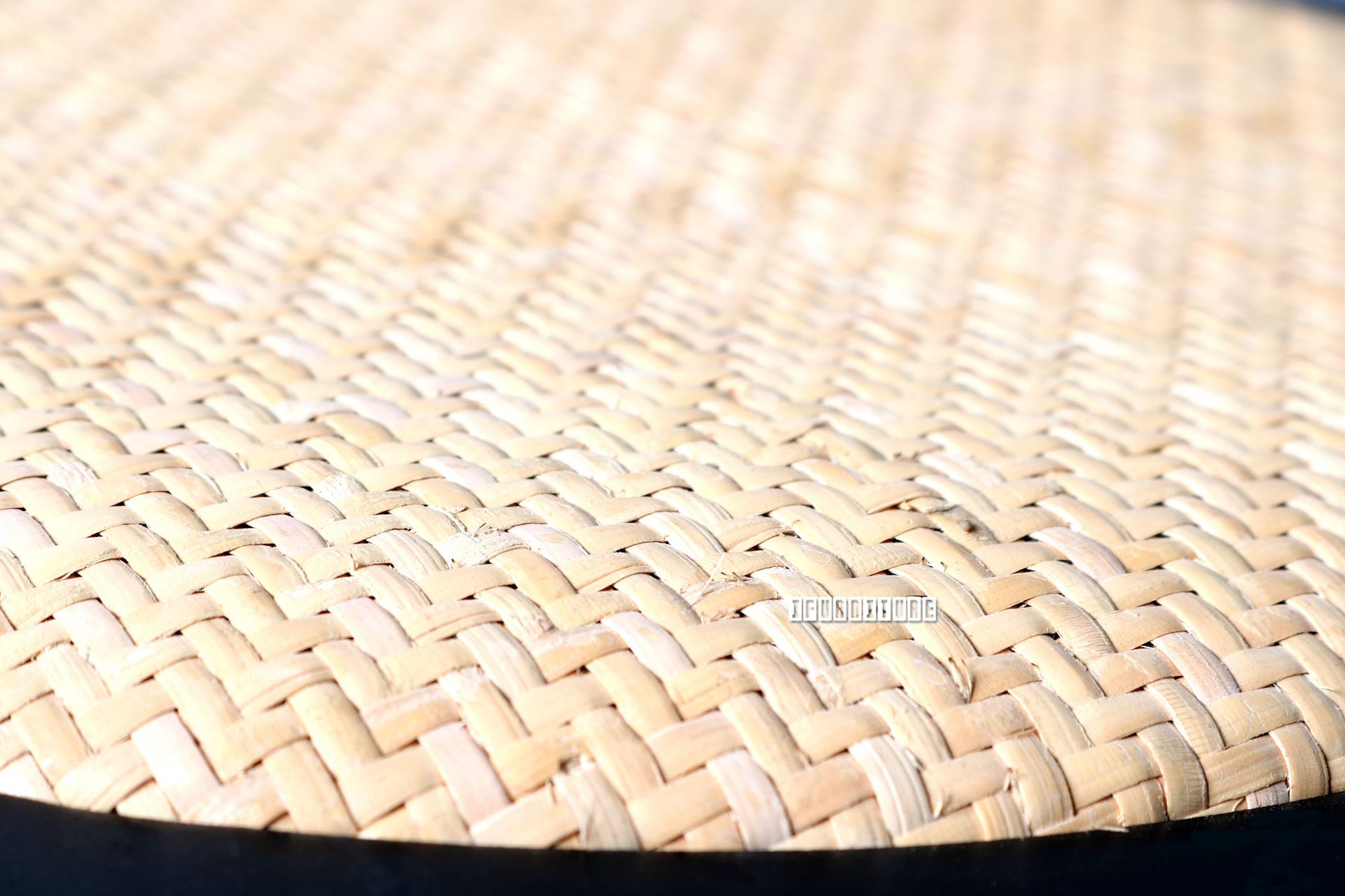 RAYMON Solid Beech Dining Chair with Rattan Seat (Black)